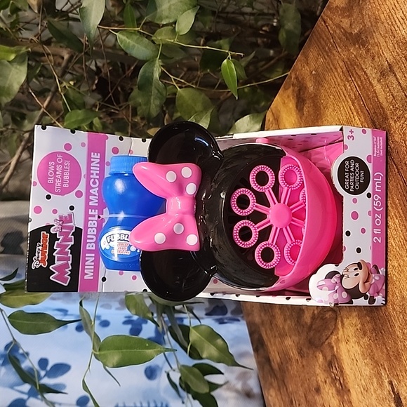 Disney | Toys | 4 Leftdisney Minnie Mouse Mini Bubble Machine | Poshmark